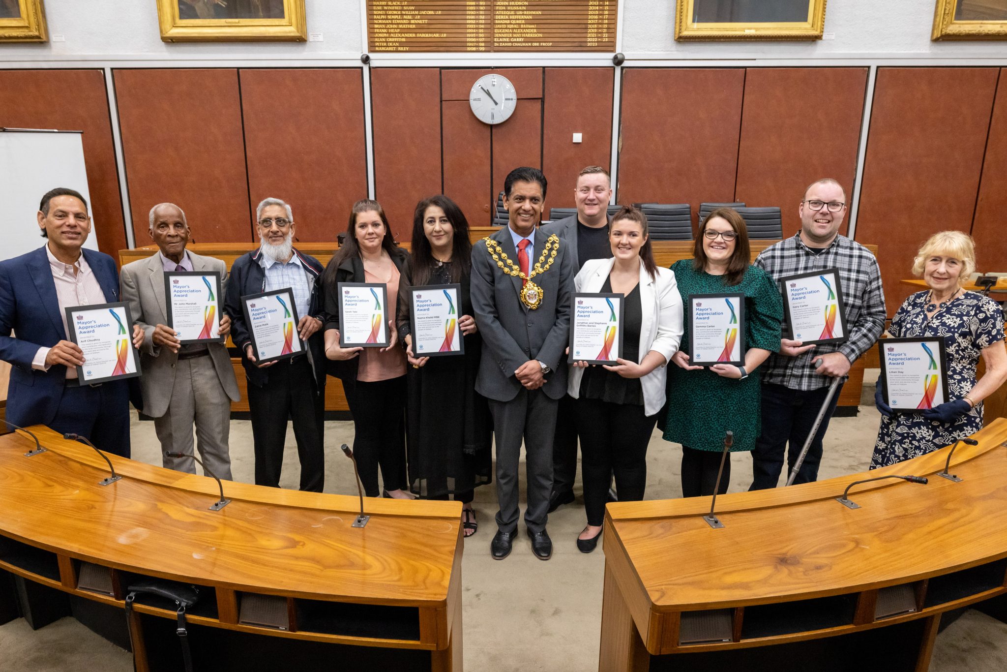 Local heroes honoured with Mayor’s Appreciation Awards - Manchester News
