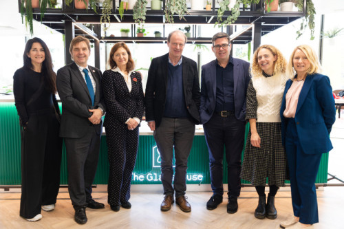 Vice-Chancellor visits Cambridge to advance innovation partnership ...