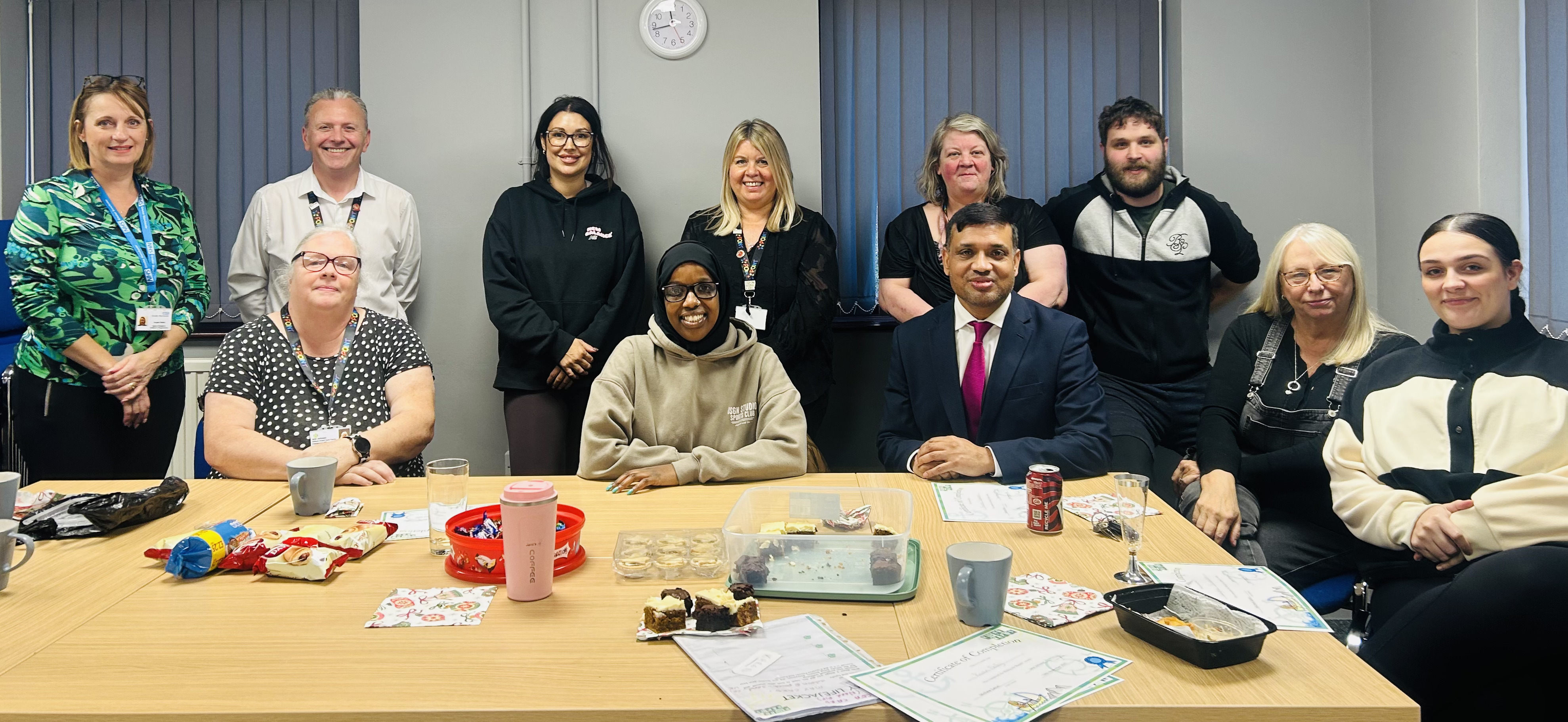 Oldham Council approves vital funding to support children and families ...